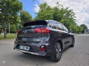 Киа Niro 2020 в Таураге, объемом двигателя 1.59 л и пробегом 196 тыс. км за 13900 €, фото 8 на AUTOMOTO.COM.LV