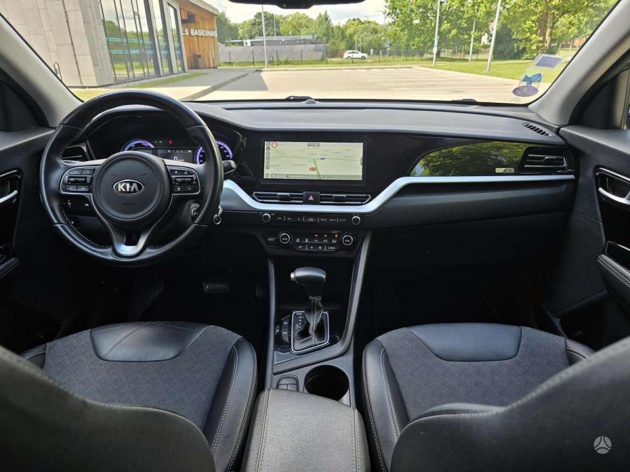 Киа Niro 2020 в Таураге, объемом двигателя 1.59 л и пробегом 196 тыс. км за 13900 €, фото 25 на AUTOMOTO.COM.LV