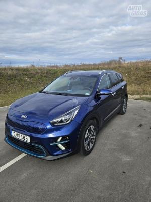 Kia Niro 2021 Kauņa, ar dzinēja tilpumu 0.00 L un nobraukumu 94 tūkst. km par 20000 €, foto  vietnē AUTOMOTO.COM.LV