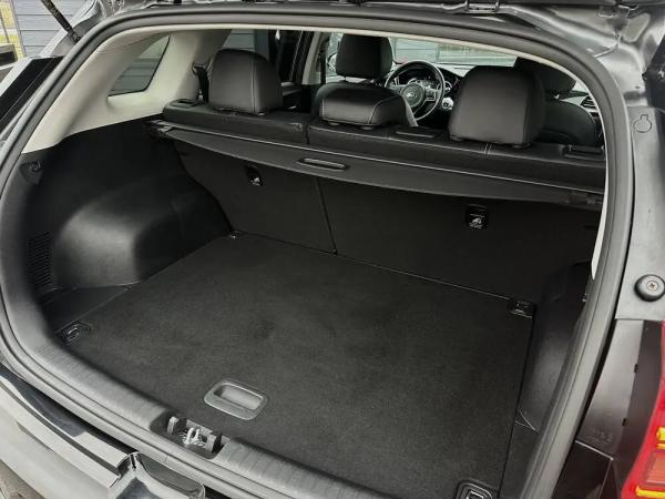 Kia Niro 2021 in Jelgava, with an engine capacity of 0.10 L and mileage of 20 thousand km for 22450 €, photo 8 on AUTOMOTO.COM.LV