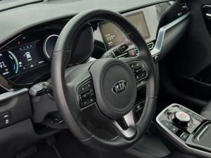 Kia Niro 2021 in Jelgava, with an engine capacity of 0.10 L and mileage of 20 thousand km for 22450 €, photo 11 on AUTOMOTO.COM.LV