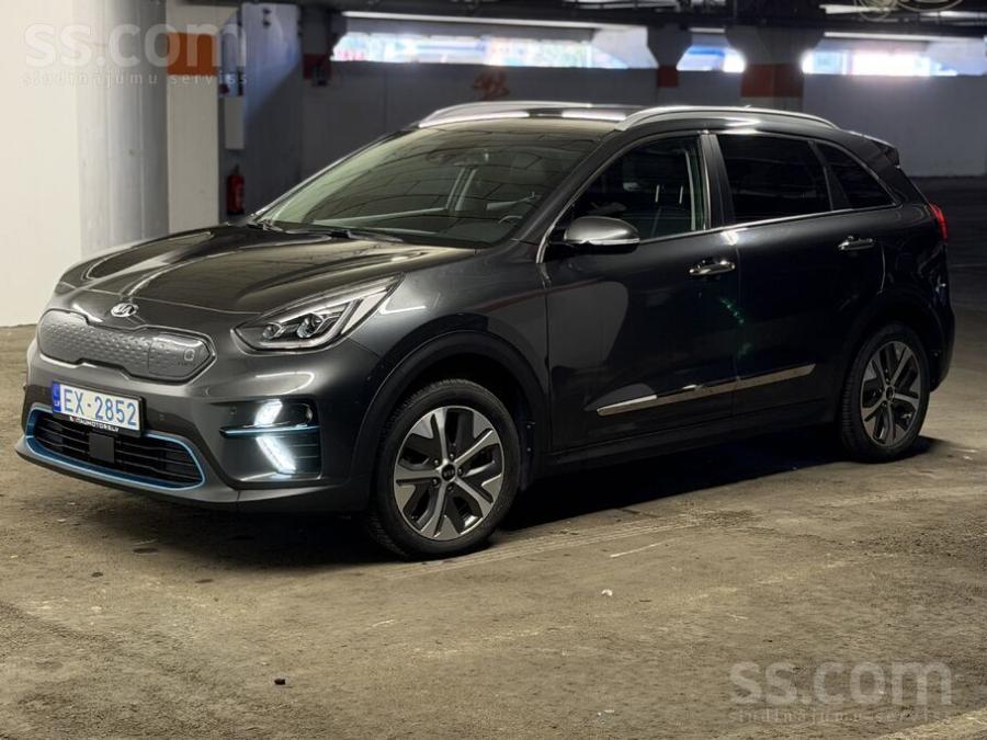 Kia Niro 2021 in Riga, with an engine capacity of 0.00 L and mileage of 46 thousand km for 23800 €, photo 4 on AUTOMOTO.COM.LV