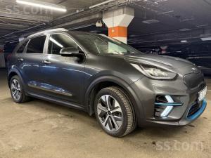 Kia Niro 2021 in Riga, with an engine capacity of 0.00 L and mileage of 46 thousand km for 23800 €, photo 5 on AUTOMOTO.COM.LV