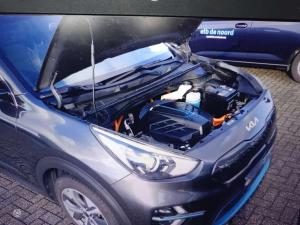 Kia Niro 2022 in Marijampole, with an engine capacity of 0.00 L and mileage of 125 thousand km for 14499 €, photo 4 on AUTOMOTO.COM.LV
