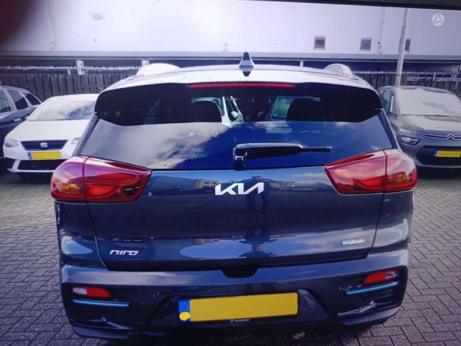 Kia Niro 2022 in Marijampole, with an engine capacity of 0.00 L and mileage of 125 thousand km for 14499 €, photo 15 on AUTOMOTO.COM.LV