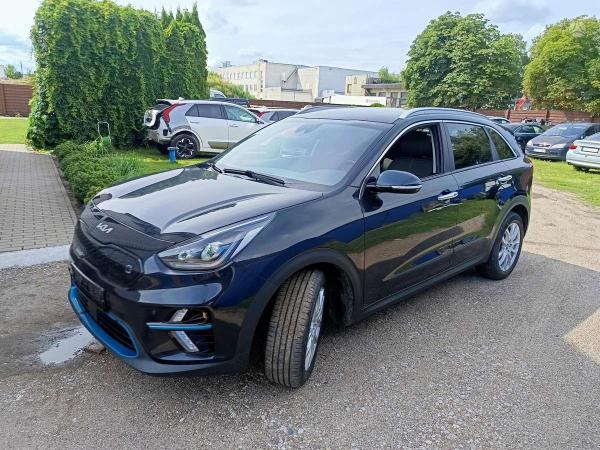 Kia Niro 2022 in Marijampole, with an engine capacity of 0.00 L and mileage of 80 thousand km for 17750 €, photo 2 on AUTOMOTO.COM.LV