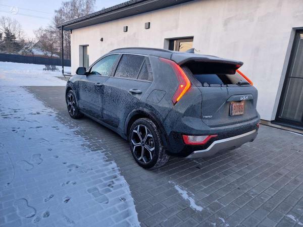 Kia Niro 2023 Šauļi, ar dzinēja tilpumu 1.58 L un nobraukumu 71 tūkst. km par 19900 €, foto 4 vietnē AUTOMOTO.COM.LV