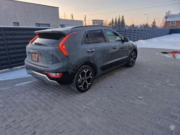 Kia Niro 2023 Šauļi, ar dzinēja tilpumu 1.58 L un nobraukumu 71 tūkst. km par 19900 €, foto 6 vietnē AUTOMOTO.COM.LV