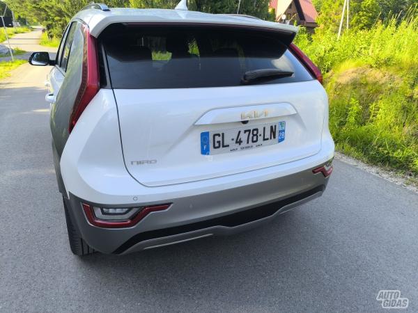 Kia Niro 2023 Viļņa, ar dzinēja tilpumu 0.00 L un nobraukumu 10 tūkst. km par 24000 €, foto 5 vietnē AUTOMOTO.COM.LV