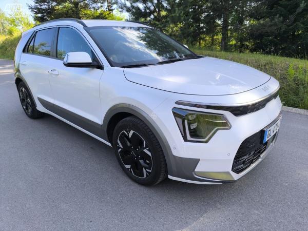 Kia Niro 2023 Viļņa, ar dzinēja tilpumu 0.00 L un nobraukumu 10 tūkst. km par 24000 €, foto 10 vietnē AUTOMOTO.COM.LV