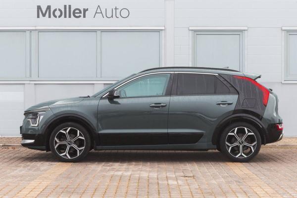 Zaļš Kia Niro 2022 Ventspils, ar dzinēja tilpumu 1.60 L un nobraukumu 108 tūkst. km par 21050 €, foto 2 vietnē AUTOMOTO.COM.LV