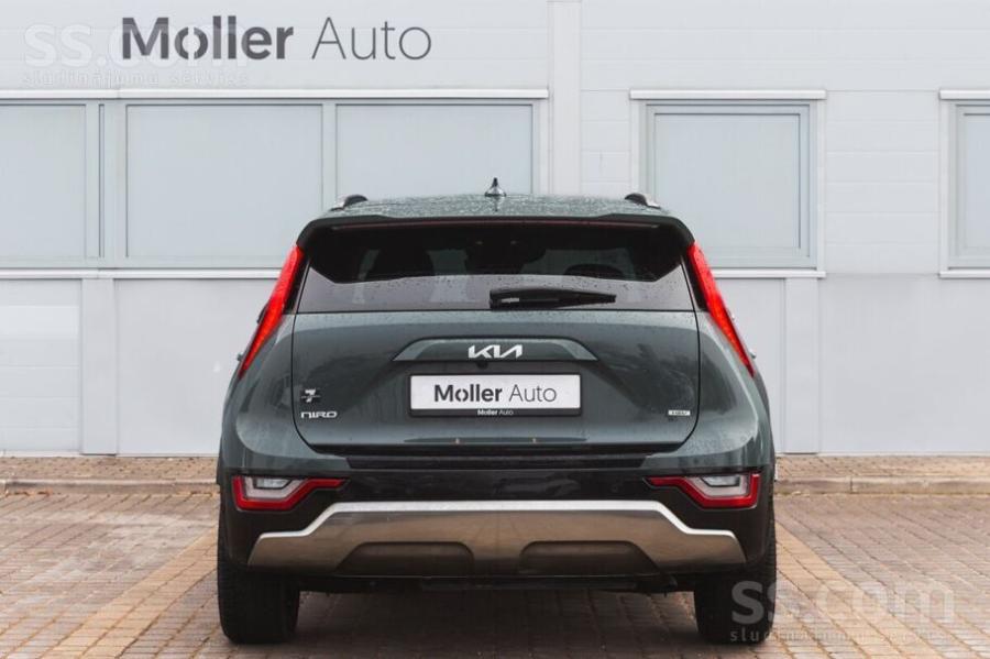 Zaļš Kia Niro 2022 Ventspils, ar dzinēja tilpumu 1.60 L un nobraukumu 108 tūkst. km par 19200 €, foto 4 vietnē AUTOMOTO.COM.LV