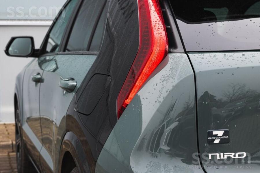 Zaļš Kia Niro 2022 Ventspils, ar dzinēja tilpumu 1.60 L un nobraukumu 108 tūkst. km par 19200 €, foto 12 vietnē AUTOMOTO.COM.LV