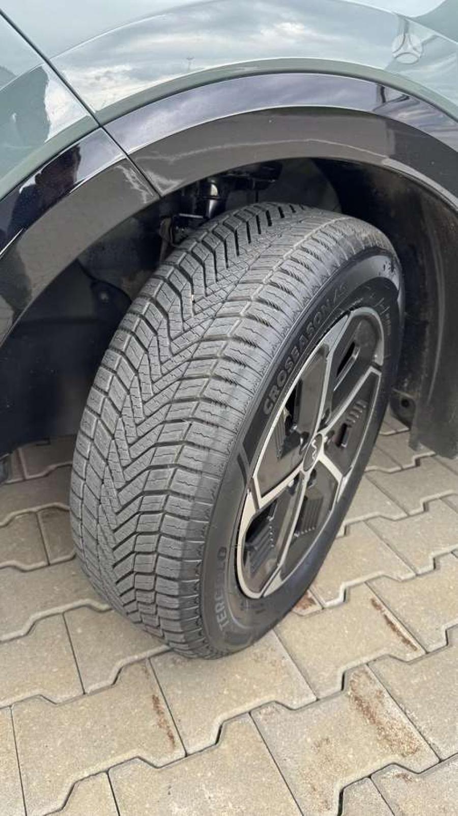 Green Kia Niro 2023 in Vilnius, with an engine capacity of 1.58 L and mileage of 73 thousand km for 21990 €, photo 15 on AUTOMOTO.COM.LV