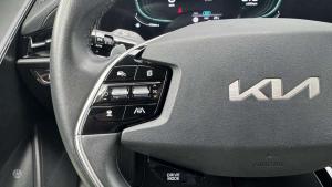 Green Kia Niro 2023 in Vilnius, with an engine capacity of 1.58 L and mileage of 73 thousand km for 21990 €, photo 27 on AUTOMOTO.COM.LV