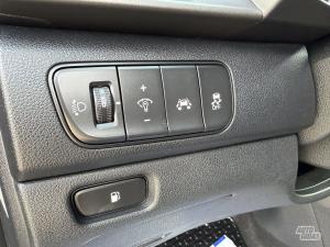 Pelēks Kia Niro 2017 Viļņa, ar dzinēja tilpumu 1.60 L un nobraukumu 170 tūkst. km par 10799 €, foto 11 vietnē AUTOMOTO.COM.LV