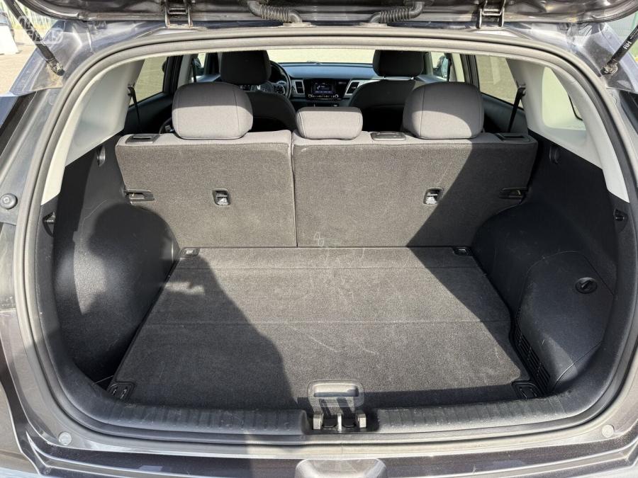 Pelēks Kia Niro 2017 Viļņa, ar dzinēja tilpumu 1.60 L un nobraukumu 170 tūkst. km par 10799 €, foto 15 vietnē AUTOMOTO.COM.LV