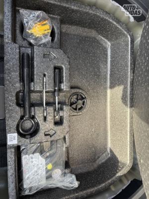 Pelēks Kia Niro 2017 Viļņa, ar dzinēja tilpumu 1.60 L un nobraukumu 170 tūkst. km par 10799 €, foto 16 vietnē AUTOMOTO.COM.LV