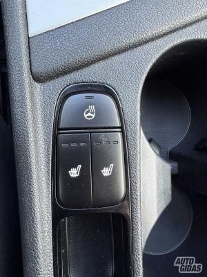 Pelēks Kia Niro 2017 Viļņa, ar dzinēja tilpumu 1.60 L un nobraukumu 170 tūkst. km par 10799 €, foto 22 vietnē AUTOMOTO.COM.LV