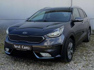 Grey Kia Niro 2017 in Kaunas, with an engine capacity of 1.58 L and mileage of 100 thousand km for 11979 €, photo  on AUTOMOTO.COM.LV
