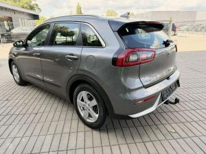 Pelēks Kia Niro 2017 Kauņa, ar dzinēja tilpumu 1.59 L un nobraukumu 198 tūkst. km par 10200 €, foto 5 vietnē AUTOMOTO.COM.LV
