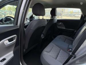 Pelēks Kia Niro 2017 Kauņa, ar dzinēja tilpumu 1.59 L un nobraukumu 198 tūkst. km par 10200 €, foto 16 vietnē AUTOMOTO.COM.LV