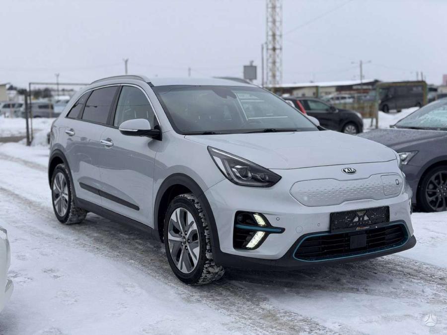 Pelēks Kia Niro 2019 Viļņa, ar dzinēja tilpumu 0.00 L un nobraukumu 220 tūkst. km par 13600 €, foto 10 vietnē AUTOMOTO.COM.LV