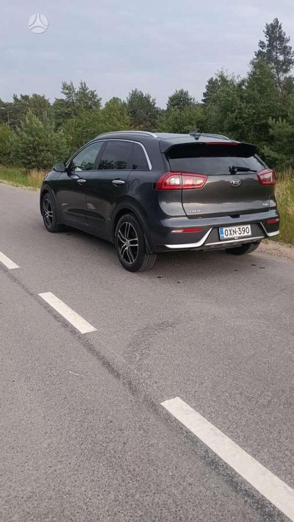 Pelēks Kia Niro 2019 Radviliškis, ar dzinēja tilpumu 1.58 L un nobraukumu 276 tūkst. km par 12400 €, foto 8 vietnē AUTOMOTO.COM.LV