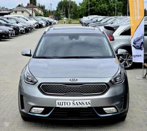 Grey Kia Niro 2019 in Taurage, with an engine capacity of 1.58 L and mileage of 159 thousand km for 15400 €, photo 5 on AUTOMOTO.COM.LV