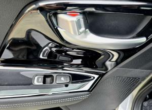 Grey Kia Niro 2019 in Taurage, with an engine capacity of 1.58 L and mileage of 159 thousand km for 15400 €, photo 37 on AUTOMOTO.COM.LV