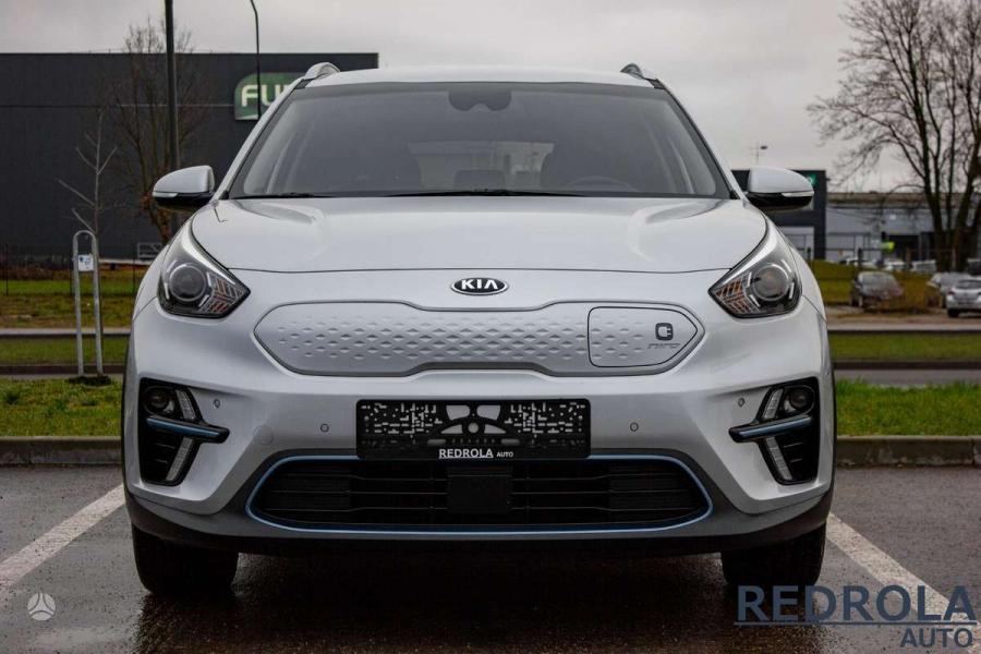 Pelēks Kia Niro 2020 Kauņa, ar dzinēja tilpumu 0.00 L un nobraukumu 112 tūkst. km par 17700 €, foto 2 vietnē AUTOMOTO.COM.LV