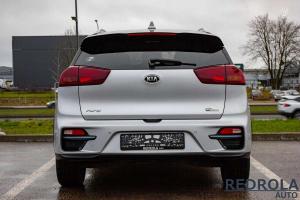 Pelēks Kia Niro 2020 Kauņa, ar dzinēja tilpumu 0.00 L un nobraukumu 112 tūkst. km par 17700 €, foto 5 vietnē AUTOMOTO.COM.LV