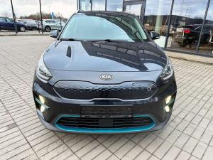 Grey Kia Niro 2020 in Kaunas, with an engine capacity of 0.00 L and mileage of 164 thousand km for 17200 €, photo 2 on AUTOMOTO.COM.LV