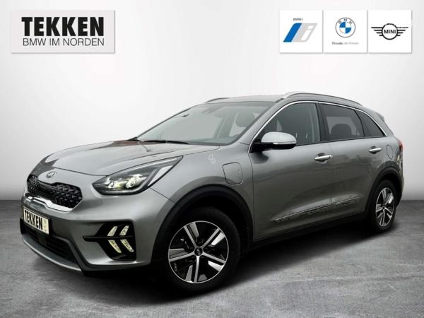 Grey Kia Niro 2020 in Kaunas, with an engine capacity of 1.60 L and mileage of 42 thousand km for 23935 €, photo 1 on AUTOMOTO.COM.LV