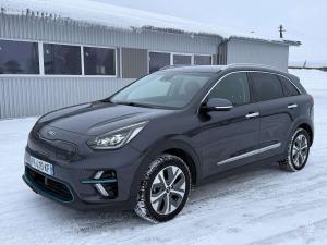 Pelēks Kia Niro 2020 Kauņa, ar dzinēja tilpumu 0.00 L un nobraukumu 112 tūkst. km par 12900 €, foto  vietnē AUTOMOTO.COM.LV