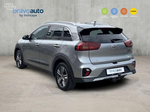Grey Kia Niro 2020 in Kaunas, with an engine capacity of 1.60 L and mileage of 141 thousand km for 16271 €, photo 3 on AUTOMOTO.COM.LV