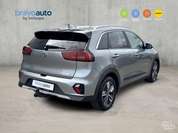 Grey Kia Niro 2020 in Kaunas, with an engine capacity of 1.60 L and mileage of 141 thousand km for 16271 €, photo 5 on AUTOMOTO.COM.LV