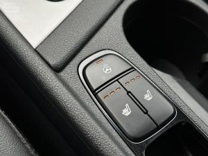 Grey Kia Niro 2020 in Kaunas, with an engine capacity of 1.60 L and mileage of 141 thousand km for 16271 €, photo 28 on AUTOMOTO.COM.LV