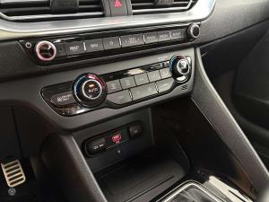 Pelēks Kia Niro 2020 Viļņa, ar dzinēja tilpumu 1.58 L un nobraukumu 134 tūkst. km par 18000 €, foto 15 vietnē AUTOMOTO.COM.LV