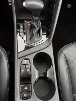Pelēks Kia Niro 2020 Viļņa, ar dzinēja tilpumu 1.58 L un nobraukumu 134 tūkst. km par 18000 €, foto 16 vietnē AUTOMOTO.COM.LV