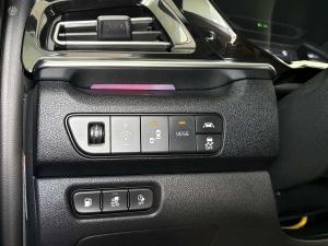 Pelēks Kia Niro 2020 Viļņa, ar dzinēja tilpumu 1.58 L un nobraukumu 134 tūkst. km par 18000 €, foto 17 vietnē AUTOMOTO.COM.LV