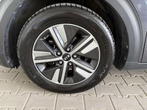 Pelēks Kia Niro 2020 Viļņa, ar dzinēja tilpumu 1.58 L un nobraukumu 134 tūkst. km par 18000 €, foto 28 vietnē AUTOMOTO.COM.LV