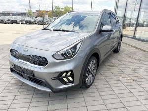 Серый Киа Niro 2020 в Каунас, объемом двигателя 1.59 л и пробегом 232 тыс. км за 12900 €, фото  на AUTOMOTO.COM.LV