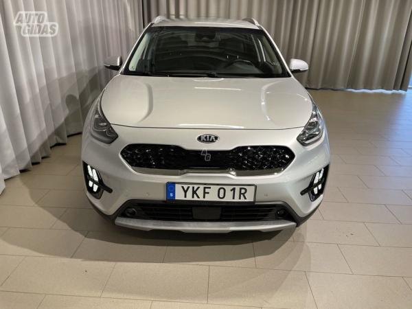 Grey Kia Niro 2021 in Kaunas, with an engine capacity of 0.00 L and mileage of 86 thousand km for 22921 €, photo 2 on AUTOMOTO.COM.LV