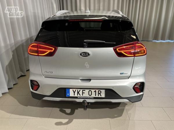 Grey Kia Niro 2021 in Kaunas, with an engine capacity of 0.00 L and mileage of 86 thousand km for 22921 €, photo 6 on AUTOMOTO.COM.LV
