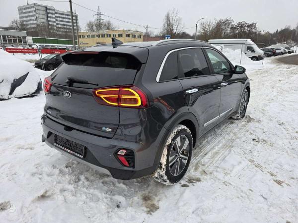 Pelēks Kia Niro 2021 Viļņa, ar dzinēja tilpumu 1.58 L un nobraukumu 103 tūkst. km par 17000 €, foto 6 vietnē AUTOMOTO.COM.LV