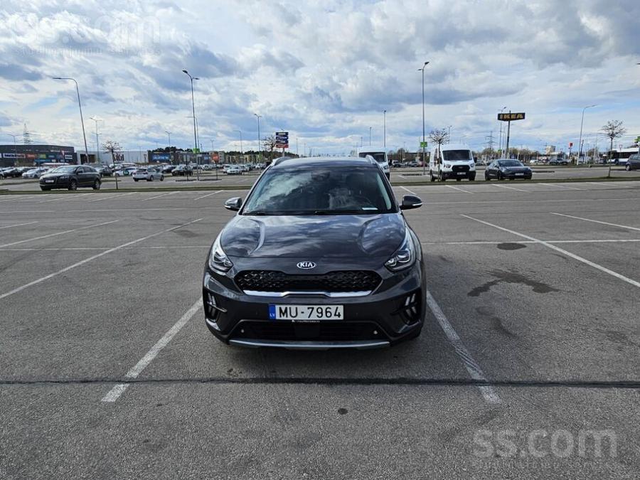 Pelēks Kia Niro 2021 Rīga, ar dzinēja tilpumu 1.60 L un nobraukumu 58 tūkst. km par 18500 €, foto 5 vietnē AUTOMOTO.COM.LV