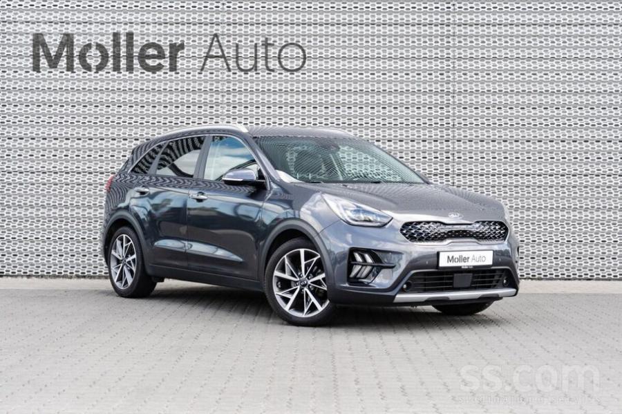 Grey Kia Niro 2021 in Riga, with an engine capacity of 1.60 L and mileage of 59 thousand km for 19850 €, photo 3 on AUTOMOTO.COM.LV