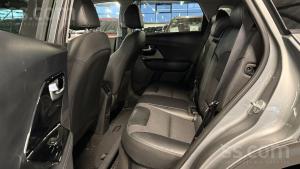 Pelēks Kia Niro 2021 Rīga, ar dzinēja tilpumu 1.60 L un nobraukumu 93 tūkst. km par 17900 €, foto 13 vietnē AUTOMOTO.COM.LV