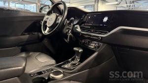 Pelēks Kia Niro 2021 Rīga, ar dzinēja tilpumu 1.60 L un nobraukumu 93 tūkst. km par 17900 €, foto 16 vietnē AUTOMOTO.COM.LV
